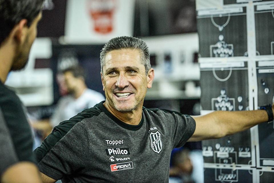 Ponte e Botafogo-SP fazem duelo direto na parte de cima da tabela ...