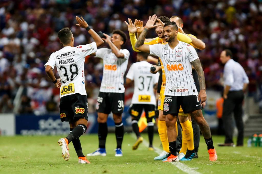 Veja quem foi bem e quem decepcionou no Corinthians contra o Fortaleza ...