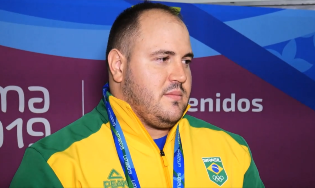 Halterofilista Fernando Reis garante medalha de ouro no Pan | Gazeta ...