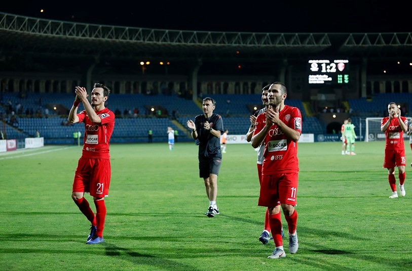 Saburtalo e Linfield vencem e saem na frente nas preliminares da Liga ...