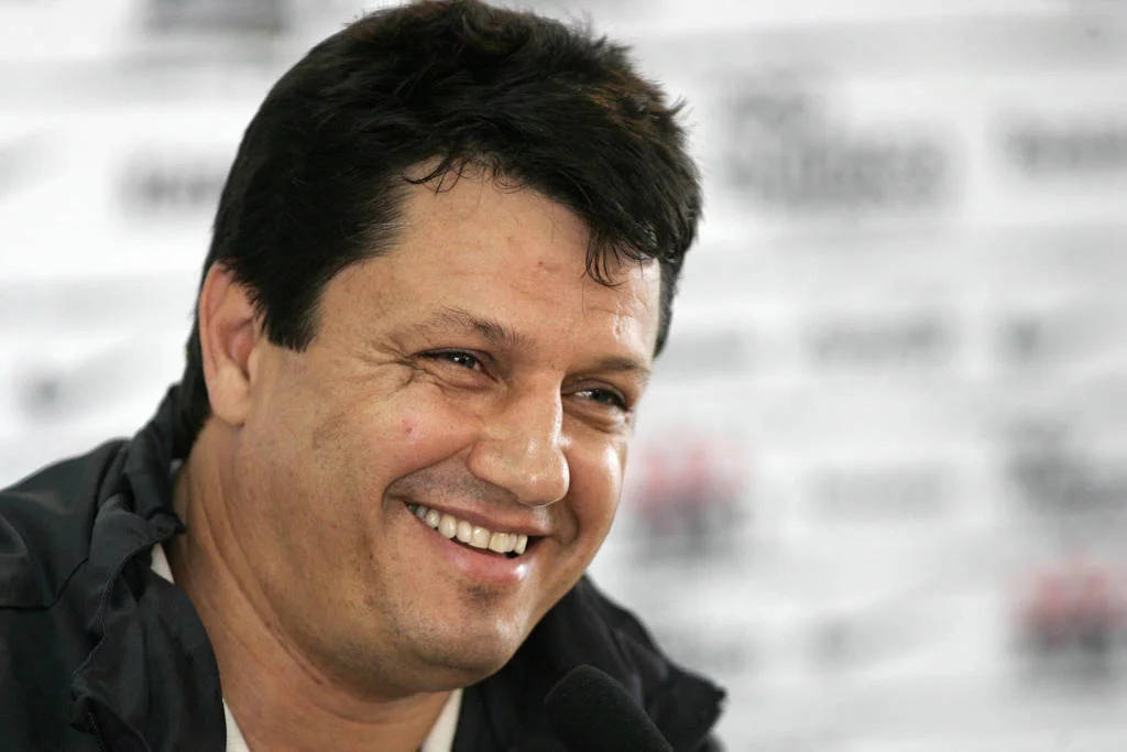 Ceará anuncia contratação do técnico Adilson Batista - Gazeta Esportiva
