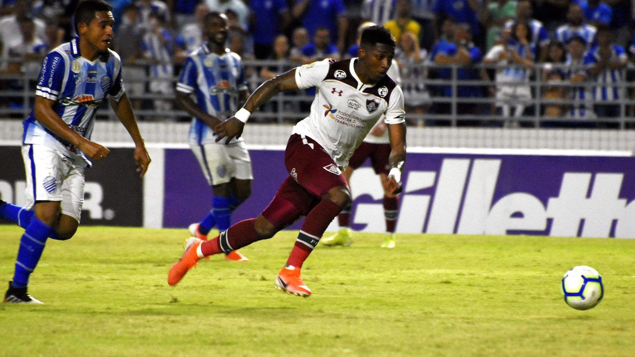 Yony González celebra gol e confirma interesse do Benfica - Gazeta ...