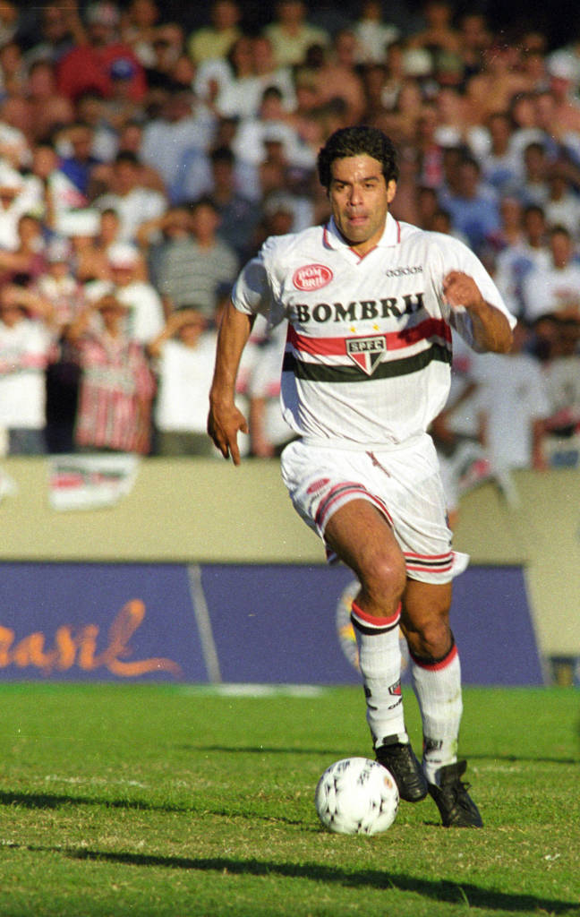 Relembre: 5 grandes líderes que brilharam com a camisa do São Paulo ...