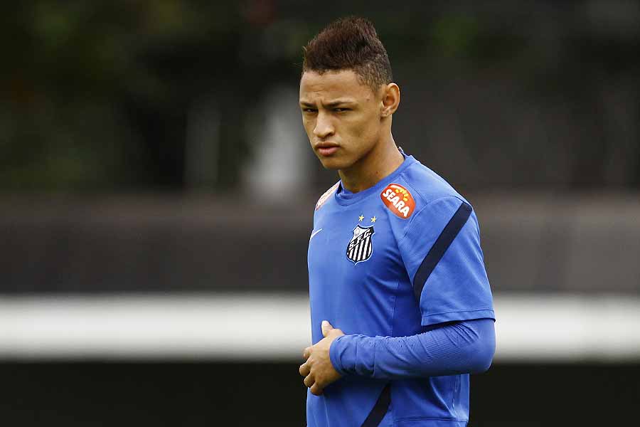Neilton lembra de 1º gol pelo Santos, há sete anos: "Lugar especial no ...