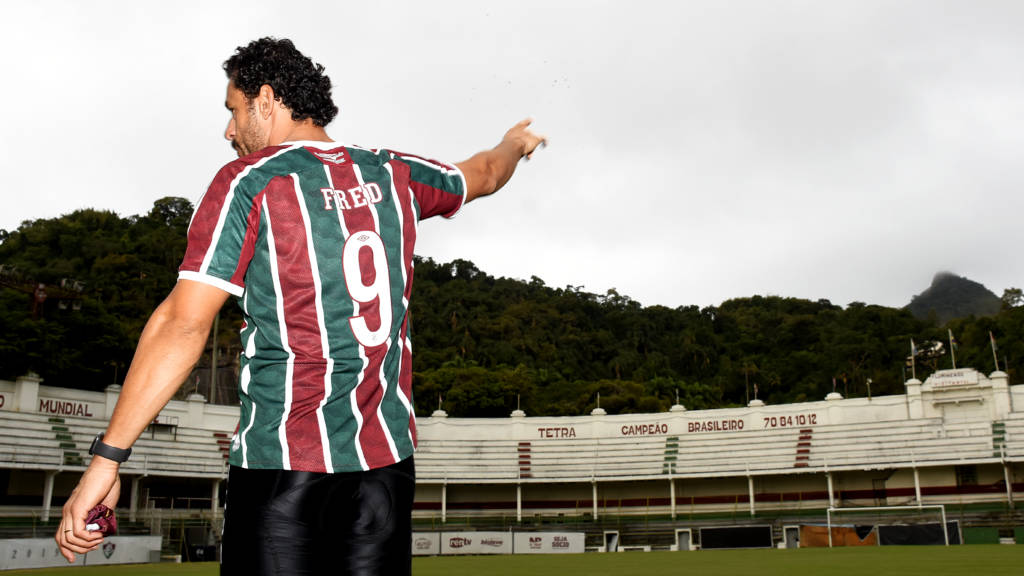 Fred realiza primeiro treino virtual com o elenco do Fluminense ...