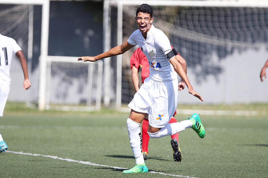 Veja fotos da passagem de Kaique Rocha pelo Santos - Gazeta Esportiva