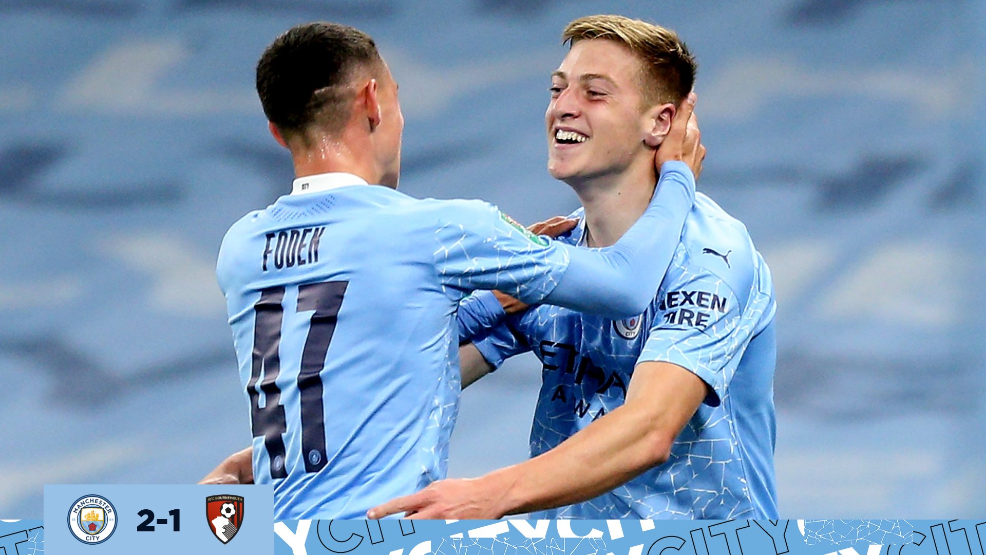 Phil Folden classifica o Manchester City na Copa da Liga Inglesa ...