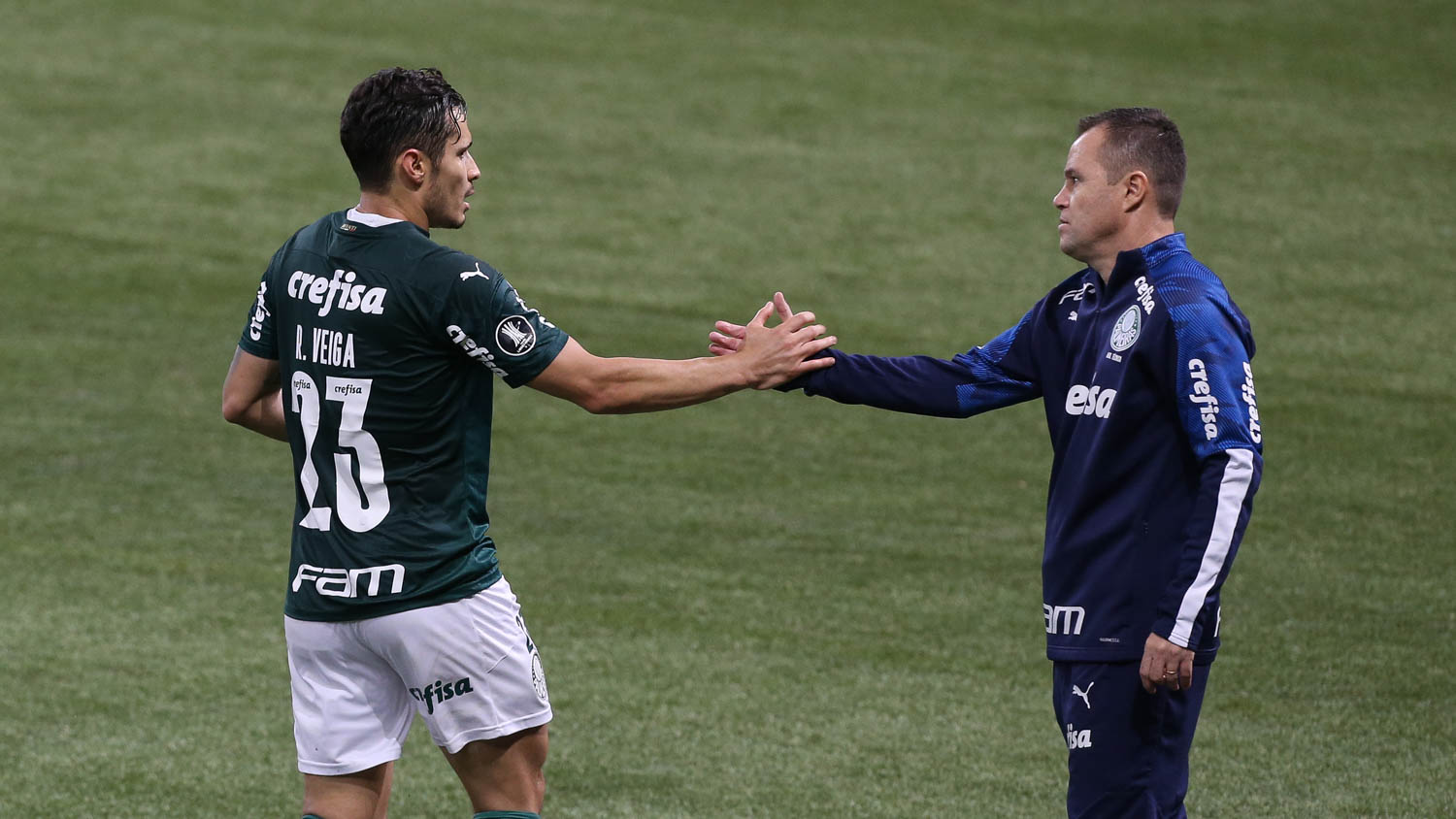 Veiga explica estilo de Andrey Lopes e fala sobre preferência como meia ...