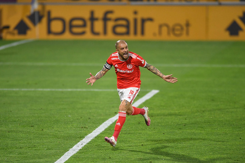 D'Alessandro faz análise do jogo e destaca classificação na ...