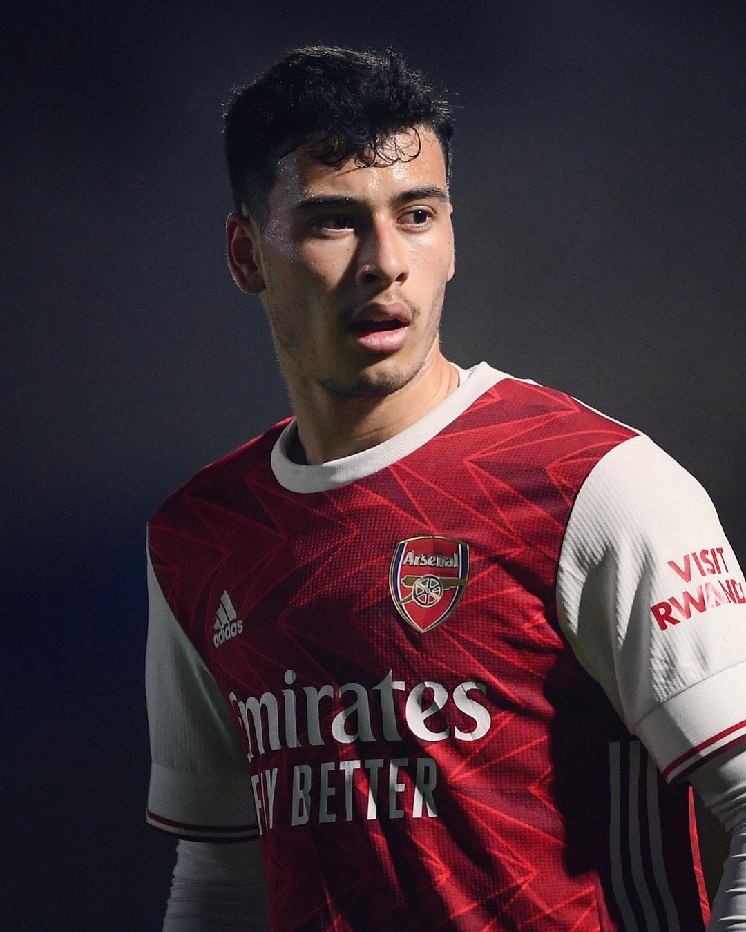 Martinelli comemora retorno aos gramados pelo Arsenal após quase 10 ...