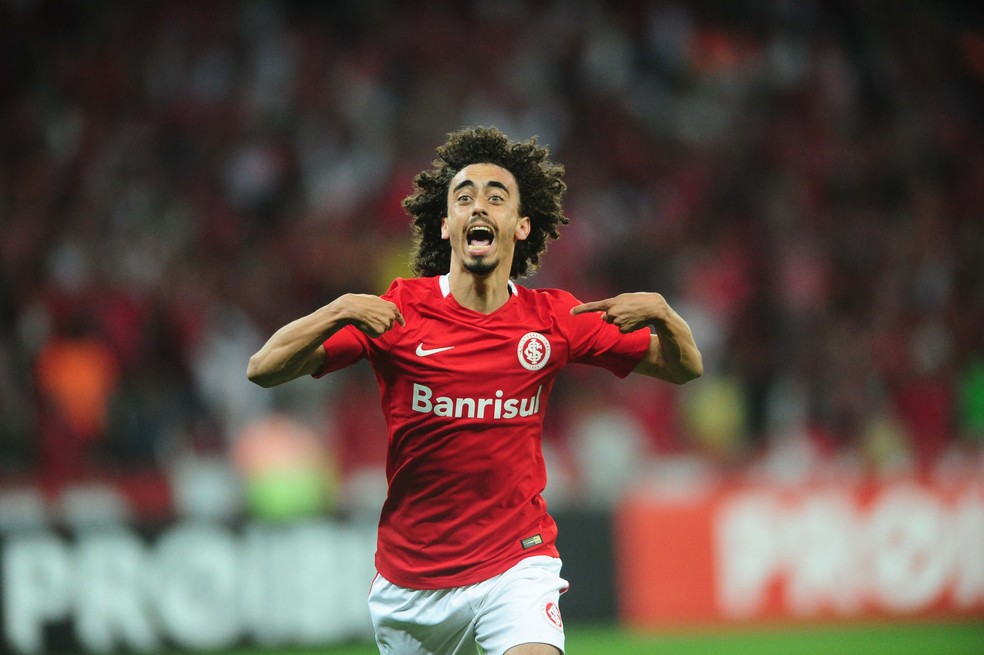 Vínculo chega ao fim e Valdívia se despede do Internacional - Gazeta ...