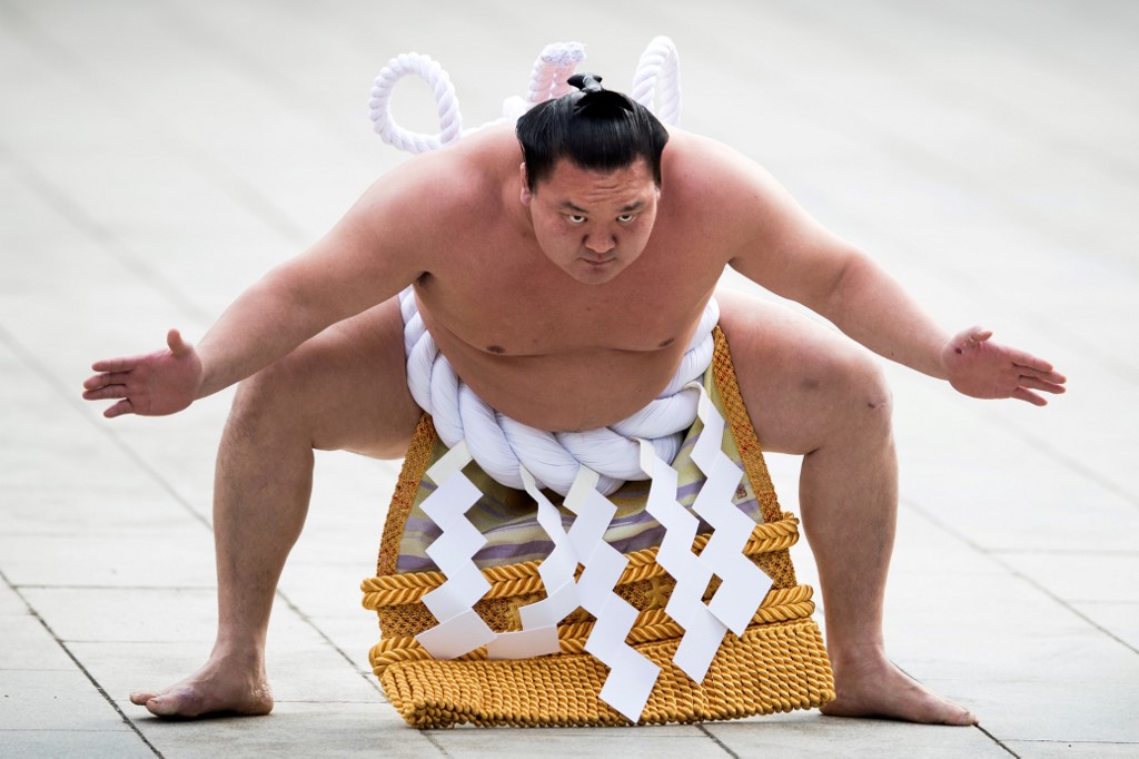 Campeão de sumô japonês está contaminado pela covid-19 - Gazeta Esportiva