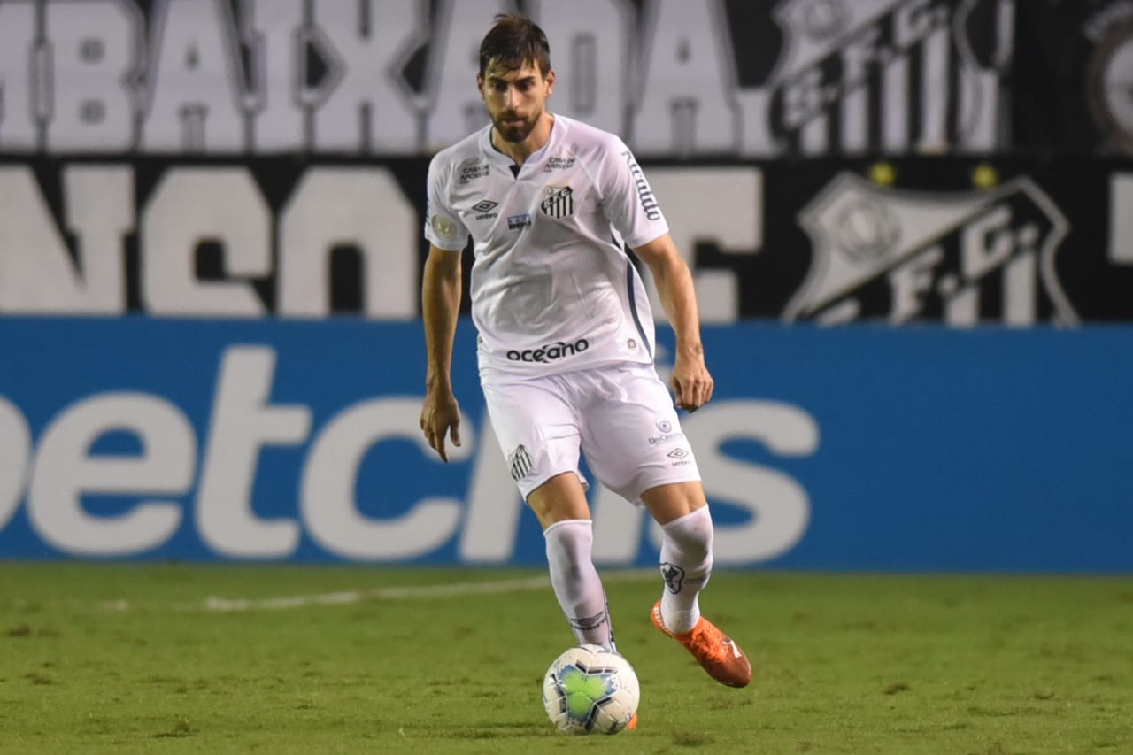 Luan Peres diz que vice da Libertadores ficou no passado: "Agora é ...