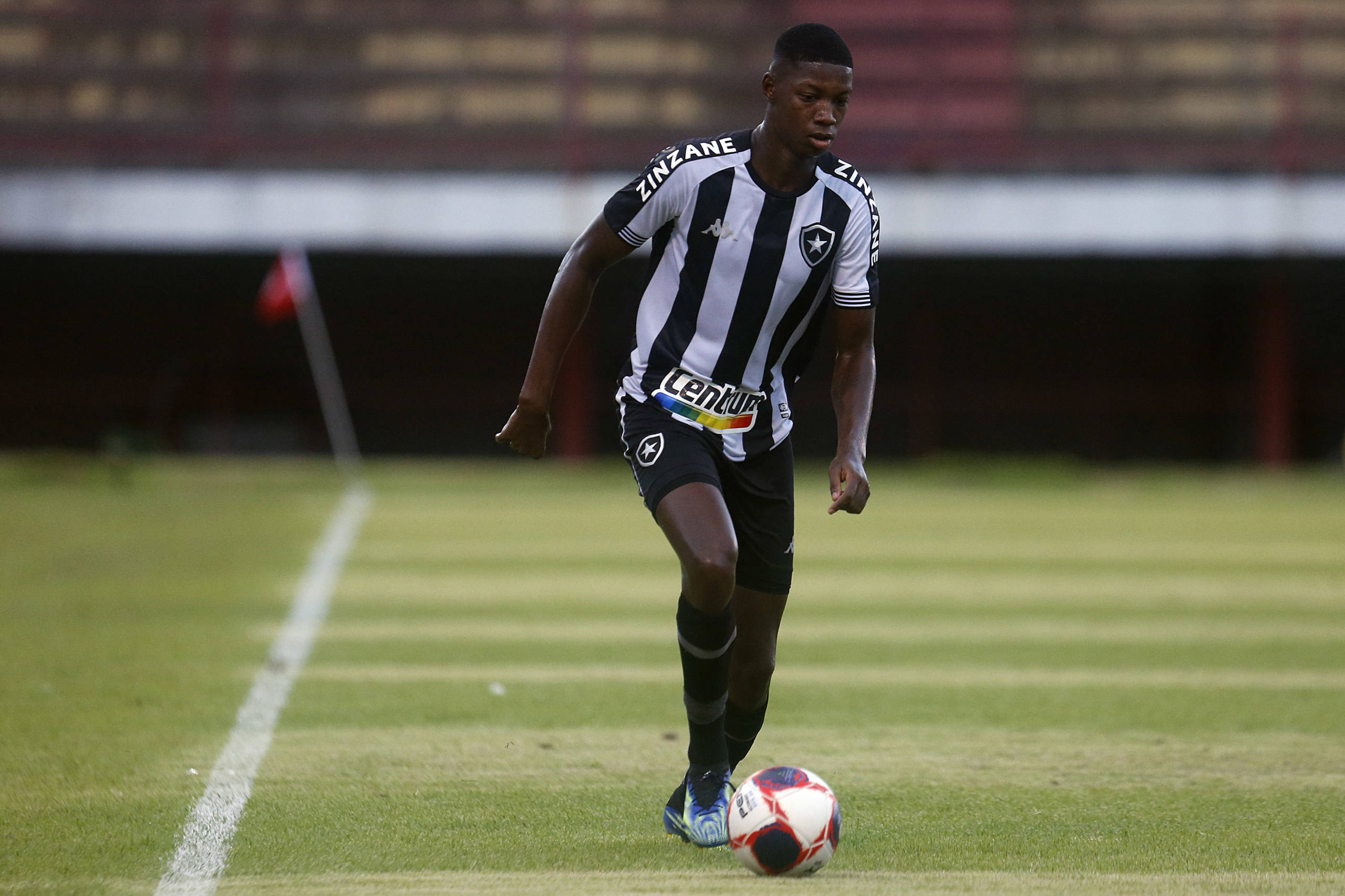 Athletico-PR espera anunciar Matheus Babi nesta terça-feira - Gazeta ...