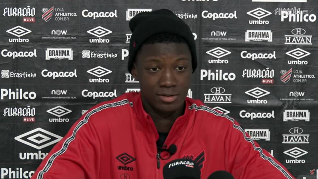 Matheus Babi fala sobre o primeiro gol no Athletico | Gazeta Esportiva