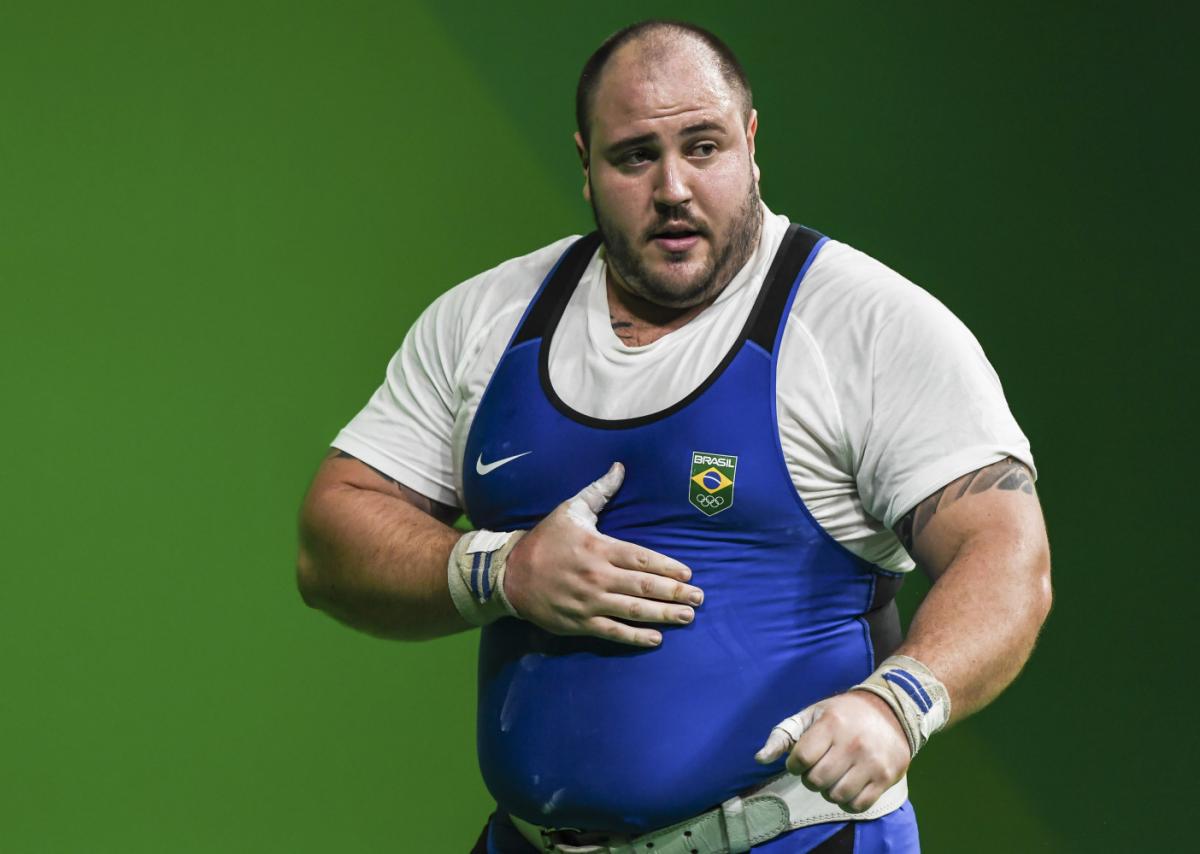 Fernando Reis, do levantamento de peso, é pego no doping e está fora da ...