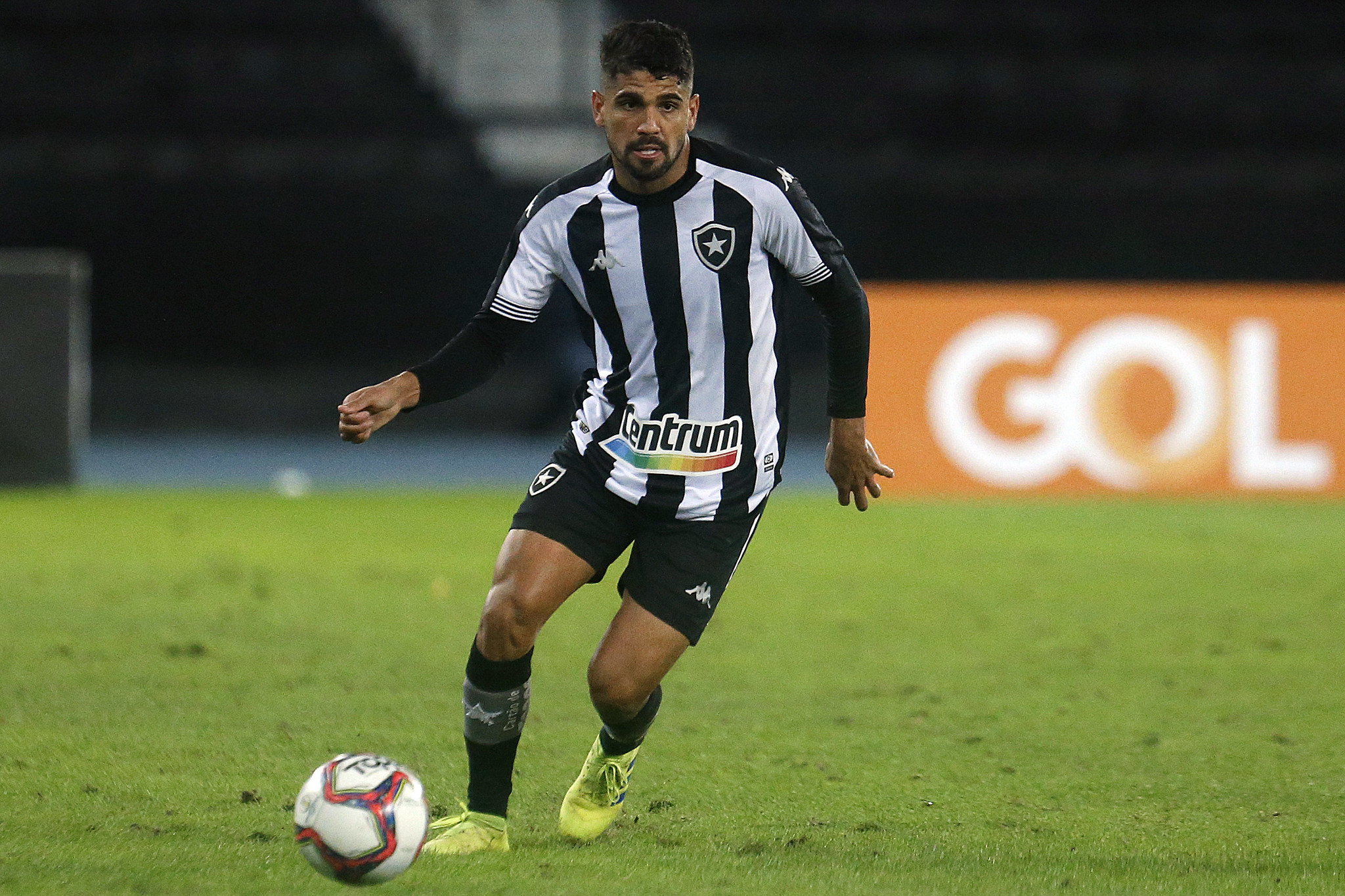 Lateral-direito Daniel Borges exalta boa fase no Botafogo - Gazeta ...