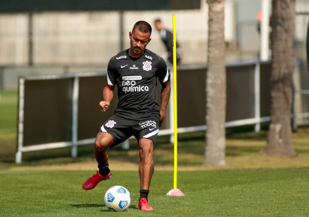Cássio destaca semana livre e vê evolução no Corinthians: "Crescente ...