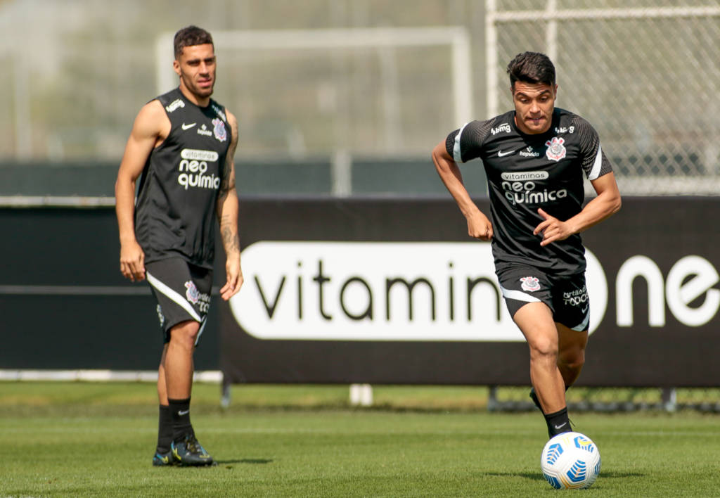 Cássio destaca semana livre e vê evolução no Corinthians: "Crescente ...