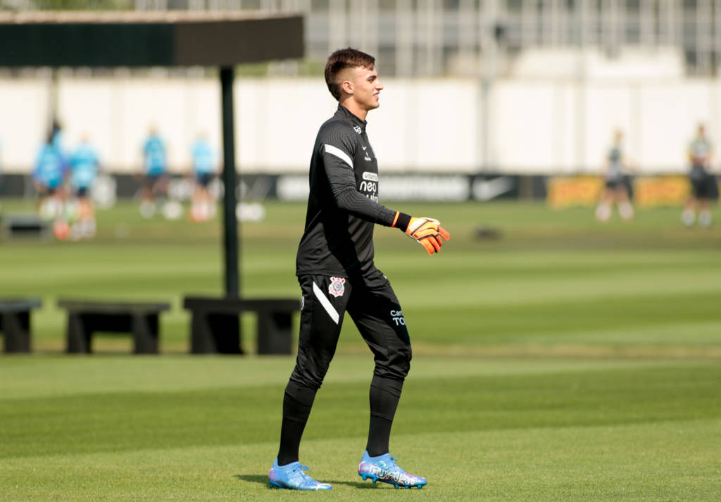 Cássio destaca semana livre e vê evolução no Corinthians: "Crescente ...