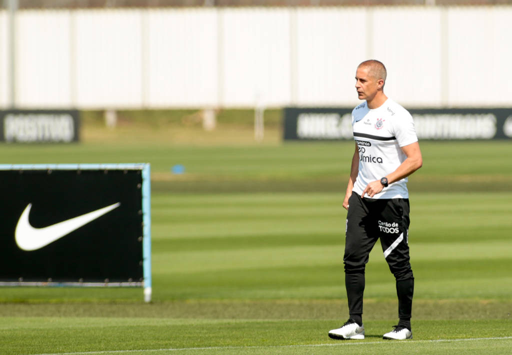 Cássio destaca semana livre e vê evolução no Corinthians: "Crescente ...