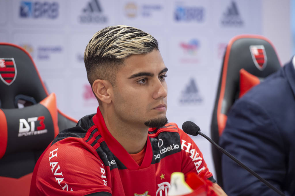 Confira fotos da apresentação de Andreas Pereira no Flamengo - Gazeta ...