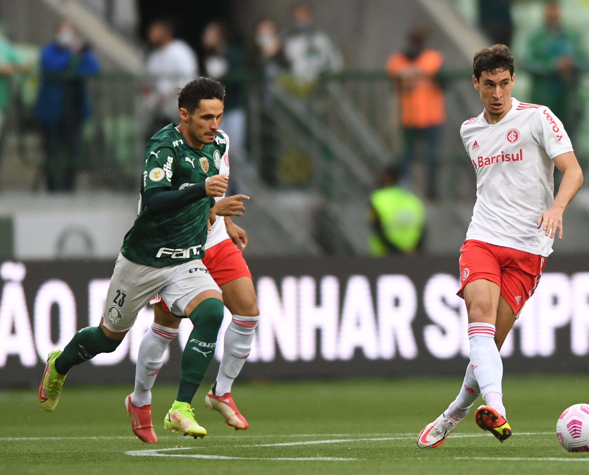 Veiga celebra vitória após seca e destaca espírito do Palmeiras: "Nunca ...