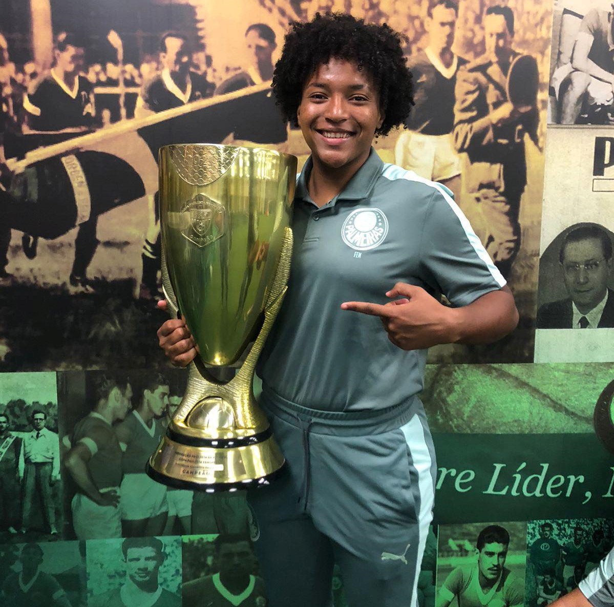 Manuela comemora título pelo Palmeiras e projeta futuro na equipe ...