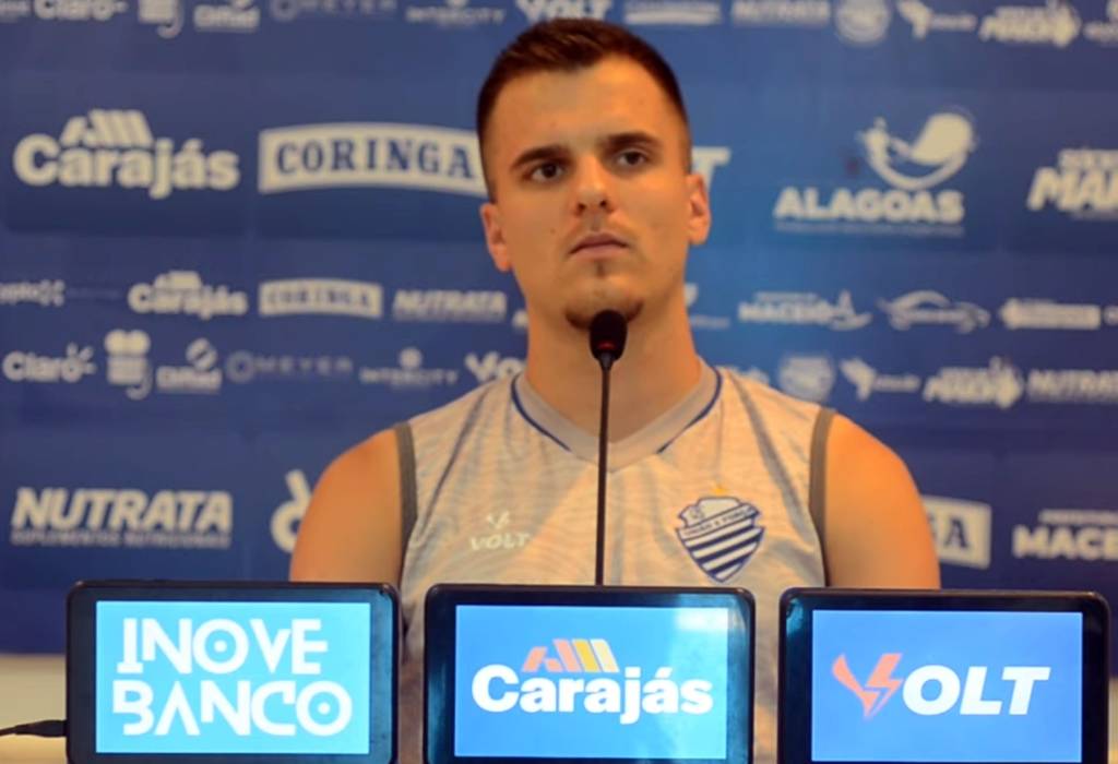 Gabriel Tonini celebra sequência no CSA e confia em vaga na Série A ...