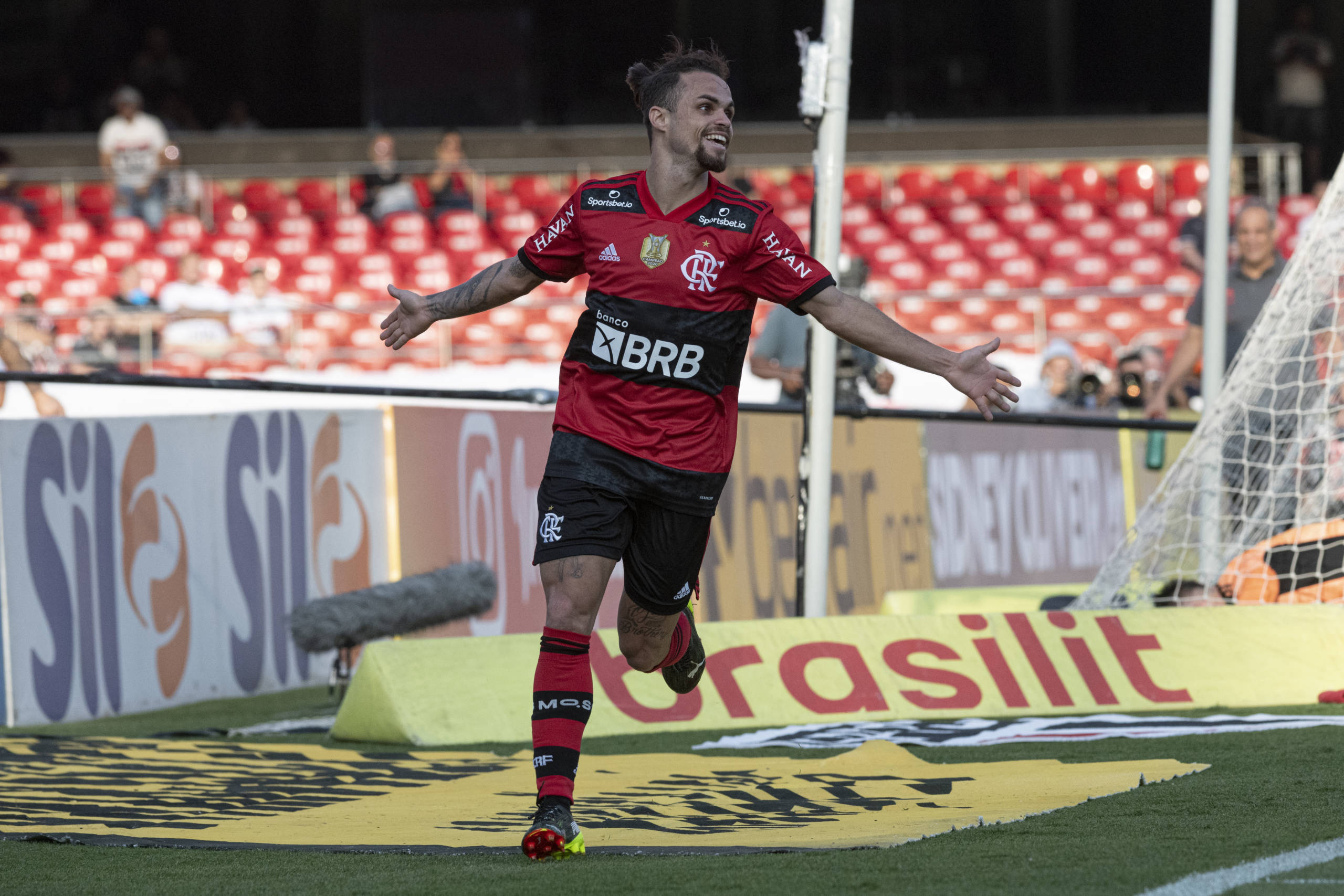 Time que disputará o Mundial pode tirar Michael do Flamengo - Gazeta ...