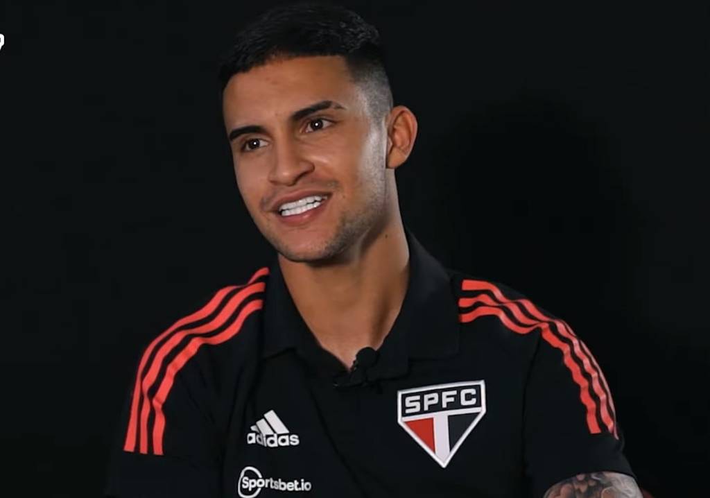 Rodrigo Nestor recorda início de carreira, laços familiares e o amor ...