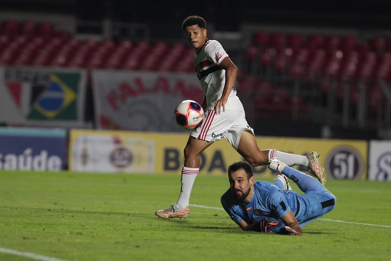 Relembre 5 grandes momentos de Gabriel Sara na temporada - Gazeta Esportiva