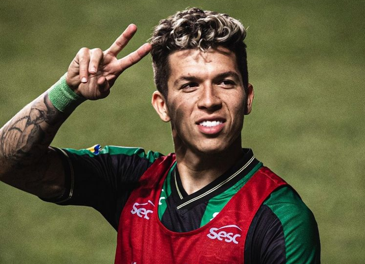 Siga as novidades do mercado da bola nesta terça, dia 11 de janeiro ...