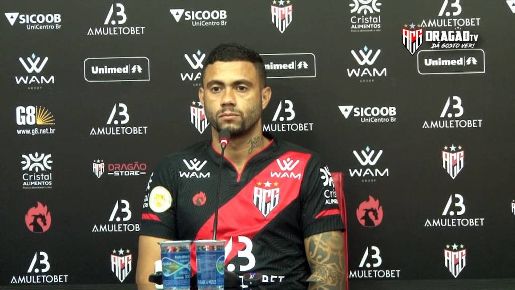 Wellington Rato é apresentado no Atlético-GO - Vídeos - Gazeta ...