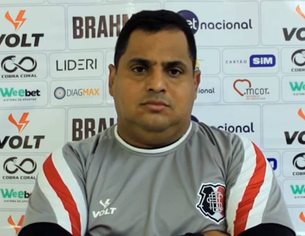 Leston se mostra satisfeito com os reforços do Santa Cruz - Vídeos ...