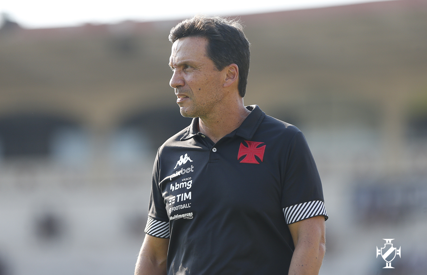 Apesar da derrota na ida, Zé Ricardo ainda crê em classificação do ...