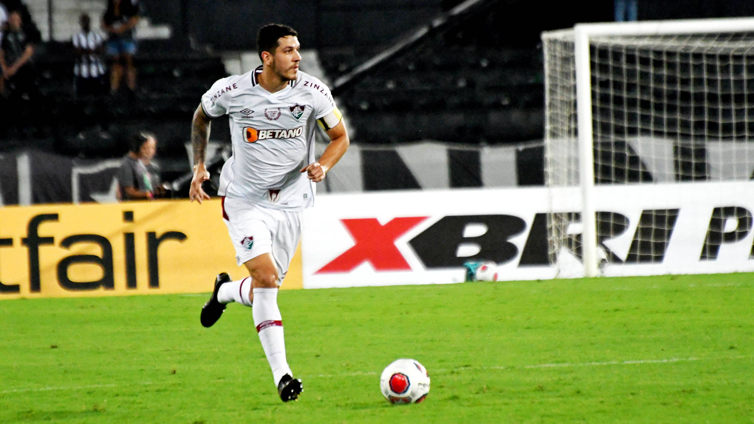 Nino comemora três anos de Fluminense - Gazeta Esportiva