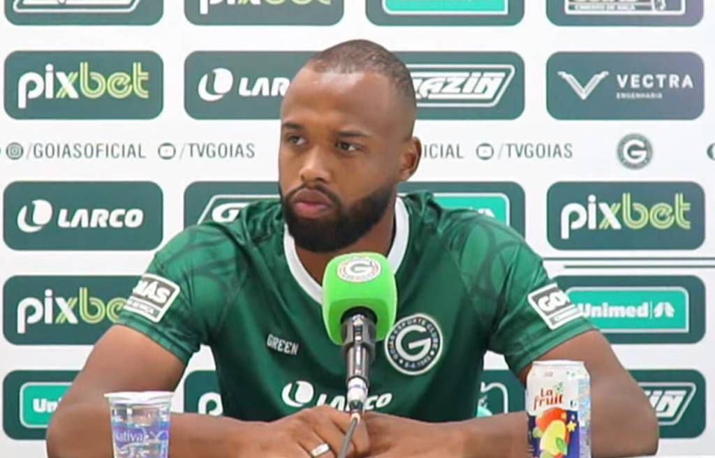 Reynaldo projeta estreia do Goiás no Brasileirão - Vídeos - Gazeta ...
