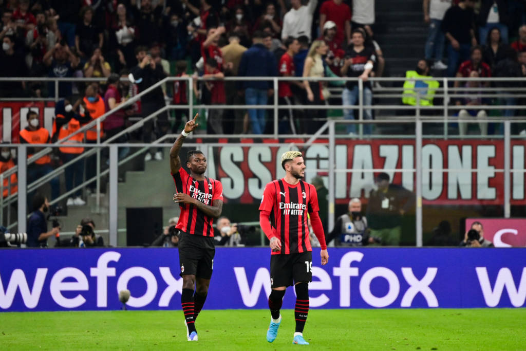 Veja fotos de Milan x Genoa pelo Campeonato Italiano - Gazeta Esportiva