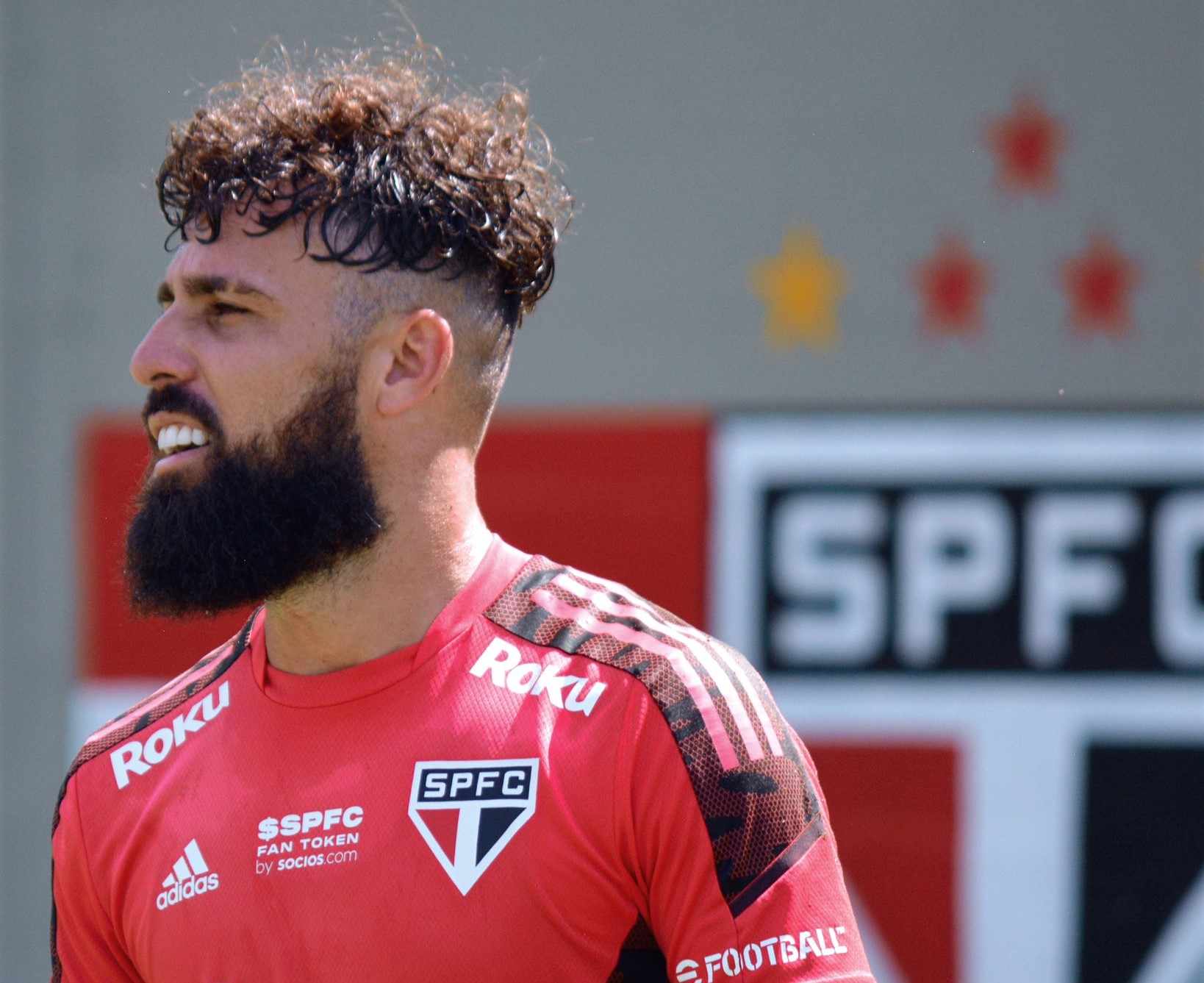 Escalação do São Paulo: Jandrei treina e deve ser reforço contra o Fla ...