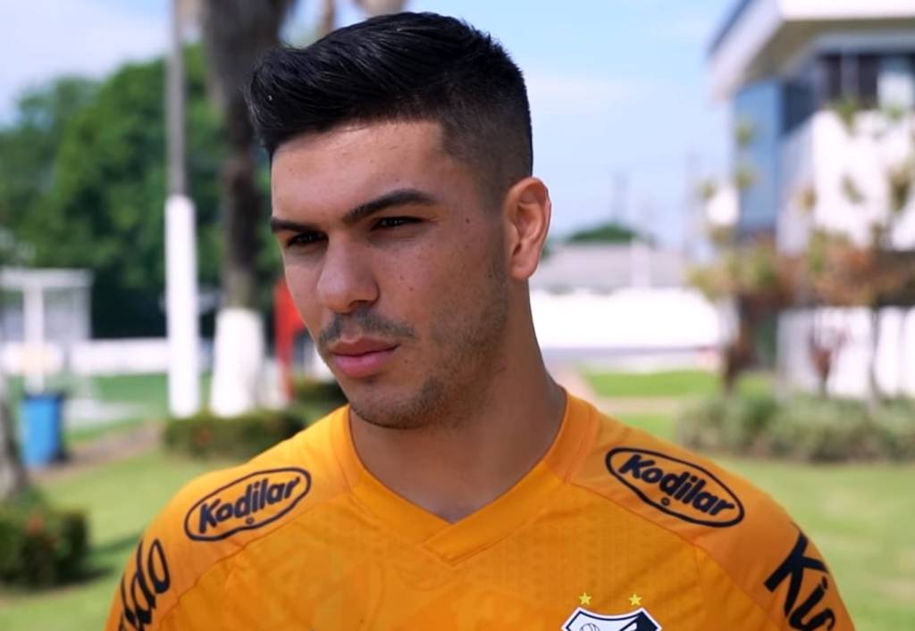Rodrigo Fernandez destaca força da torcida do Santos na Vila Belmiro ...