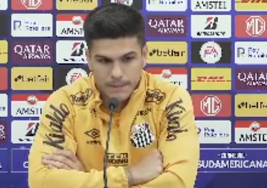 Rodrigo Fernández evita falar sobre possibilidade do Santos comprar seu ...