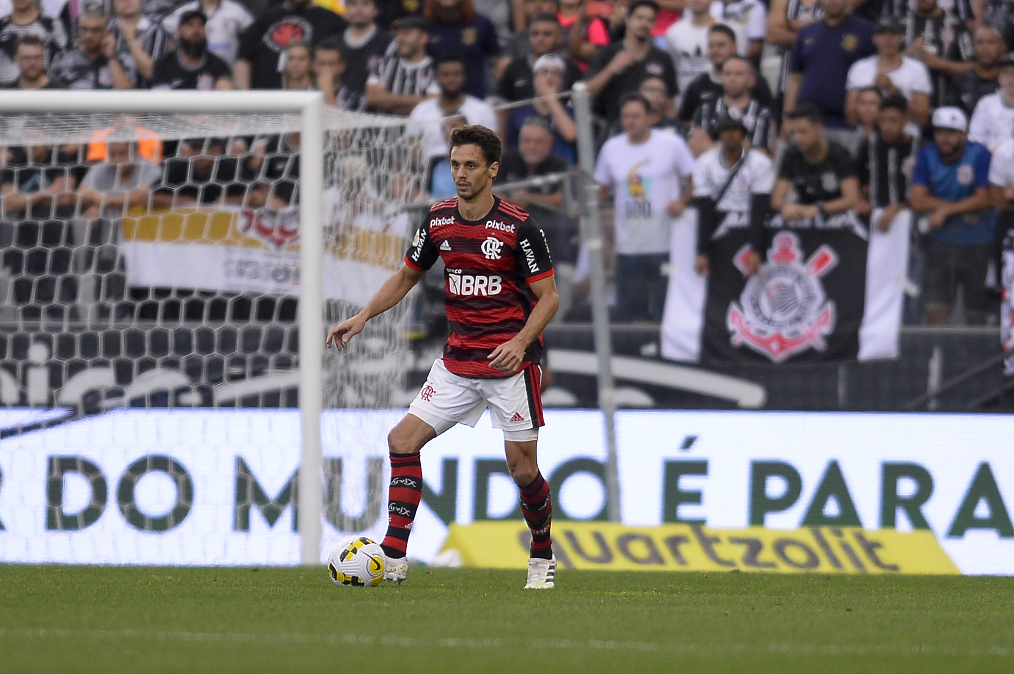 Rodrigo Caio tem lesão constatada no Flamengo - Gazeta Esportiva