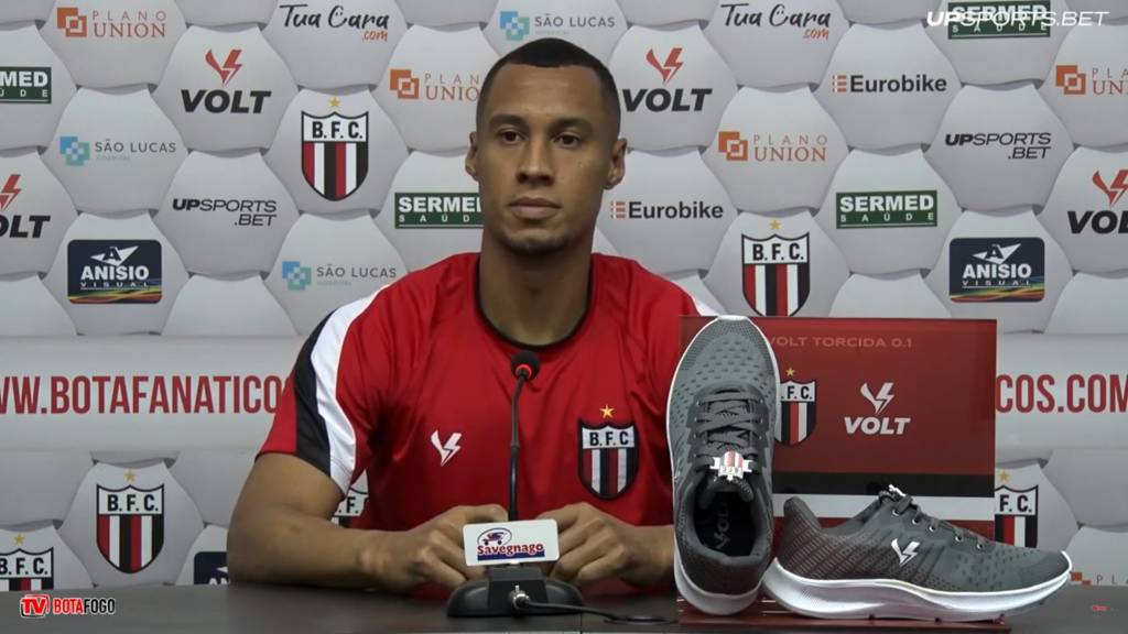 Salatiel diz estar 100% e elogia determinação do elenco do Botafogo-SP ...