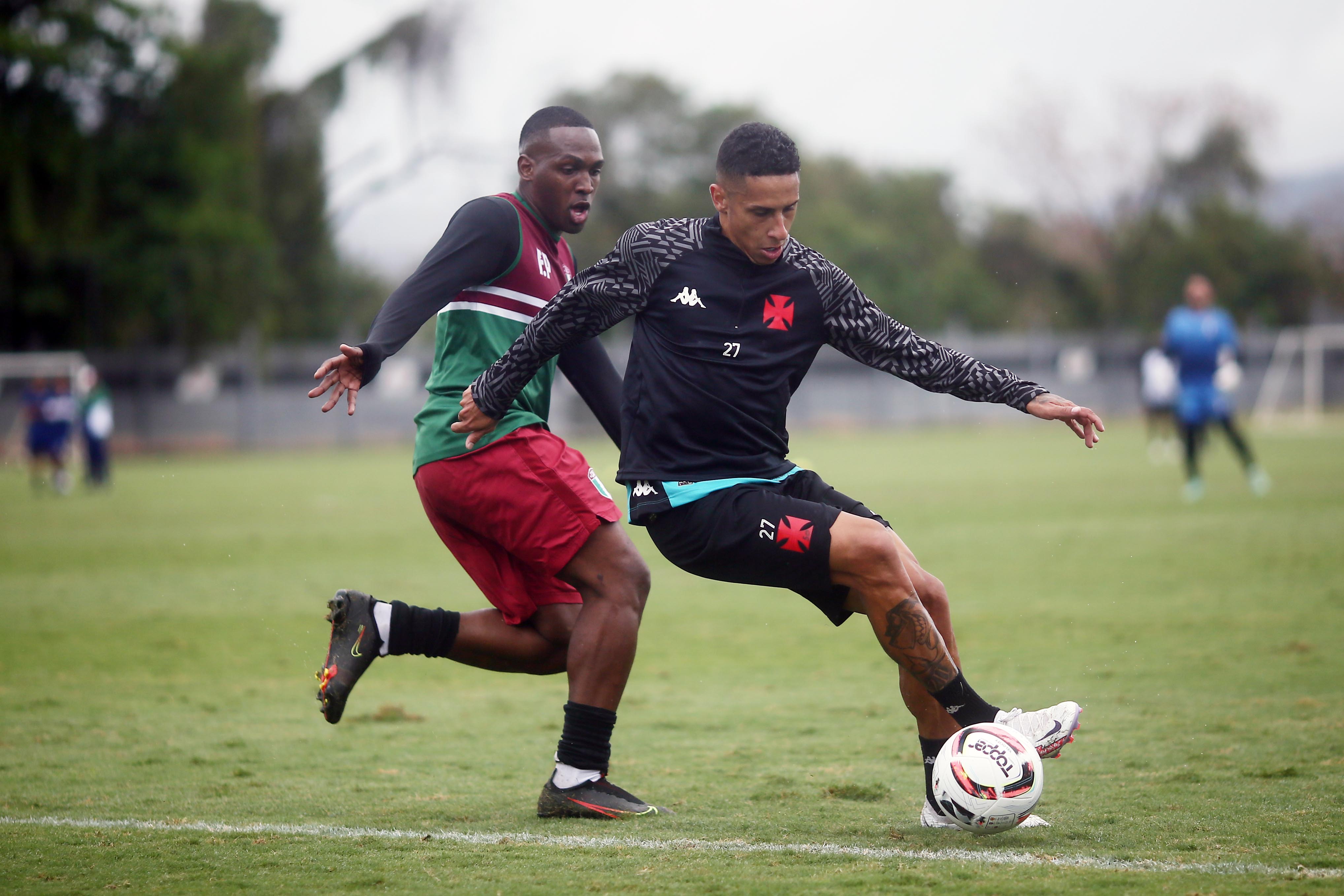 Veja fotos do jogo-treino entre Vasco e Barra de Tijuca - Gazeta Esportiva