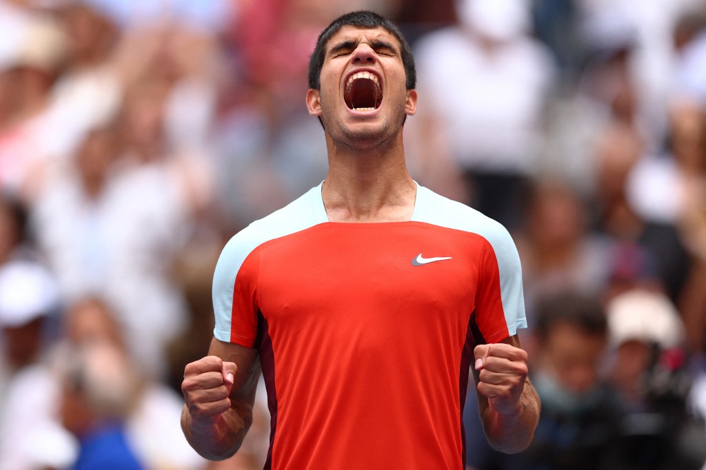 Alcaraz vai às oitavas do US Open como líder em vitórias no ano ...
