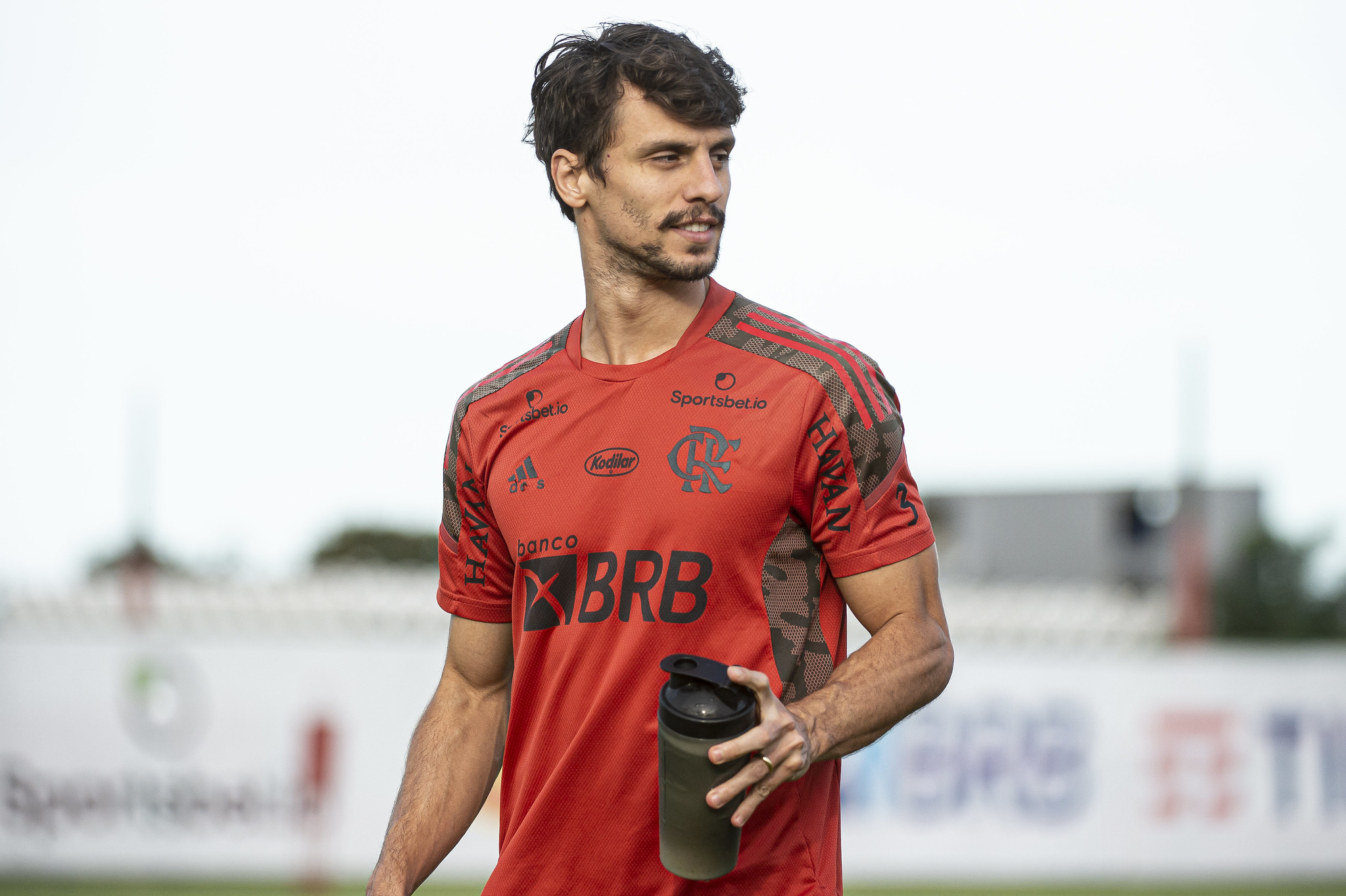 Rodrigo Caio se aproxima de retorno no Flamengo; veja detalhes - Gazeta ...