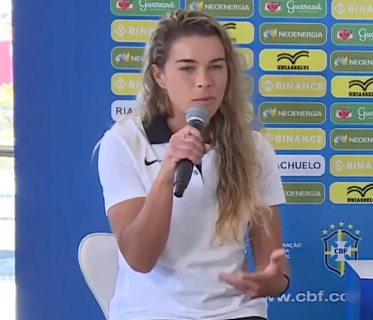 Tamiris destaca a importância da torcida corintiana antes de final ...