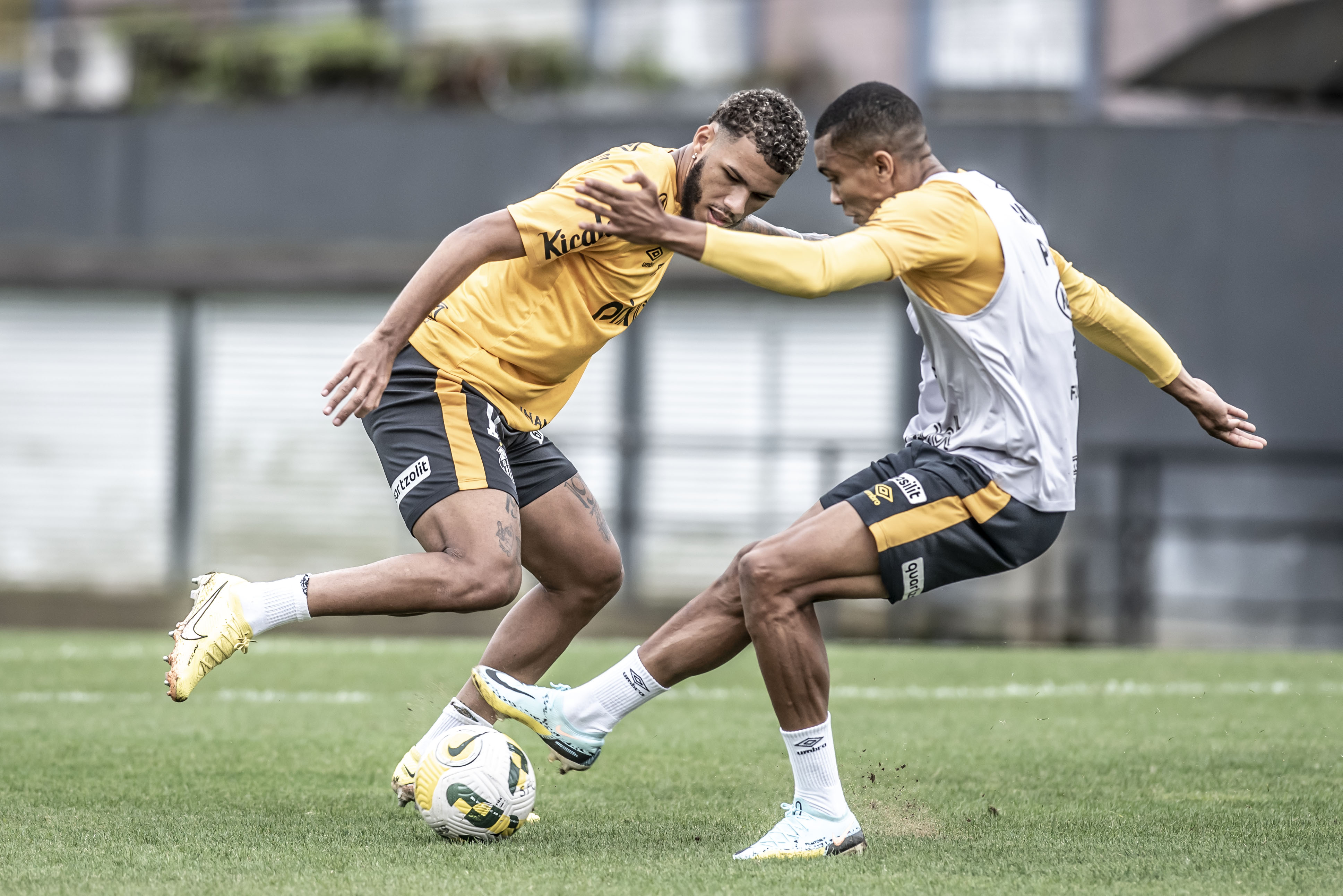 Madson ou Nathan? Orlando Ribeiro pode promover mudança na lateral do ...