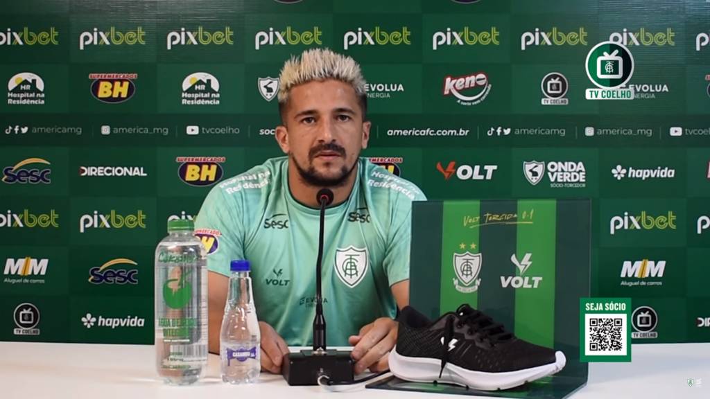 Aloísio fala sobre seu retorno ao time titular do América-MG - Vídeos ...
